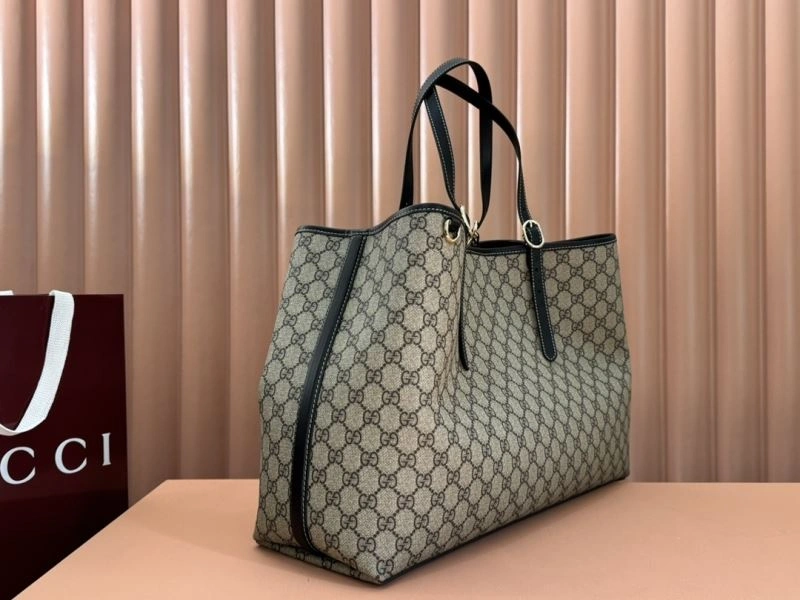 Accurate model Gucci Shopping Bags