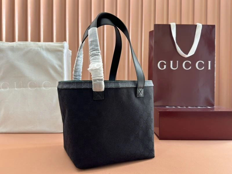 Gucci Shopping Bags