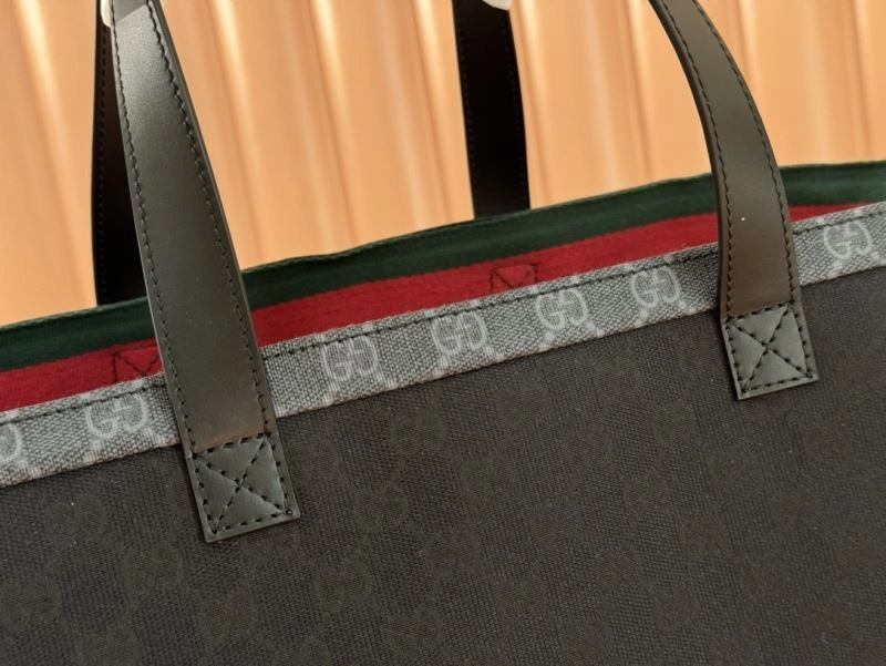 Accurate model Gucci Shopping Bags