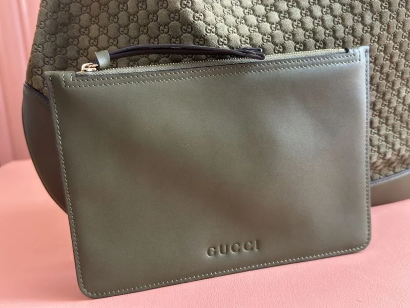 Brand-authenticated Gucci Shopping Bags