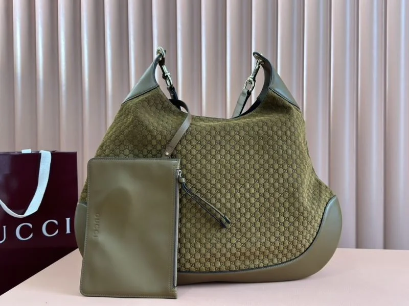 Gucci Shopping Bags