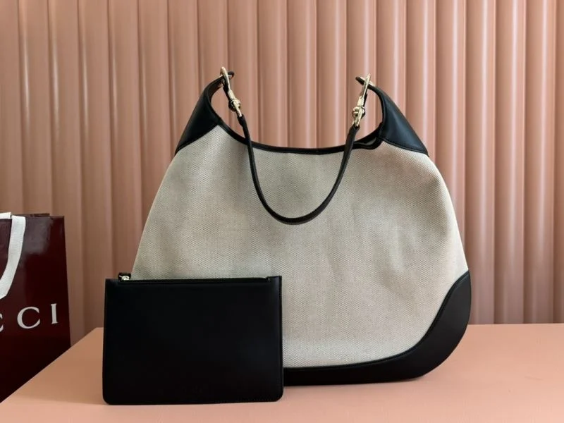 Gucci Shopping Bags