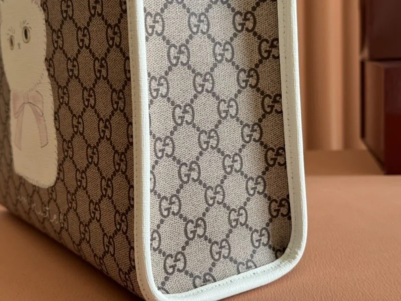 Genuine Gucci Shopping Bags