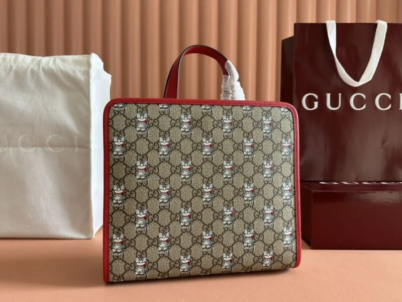 Gucci Shopping Bags