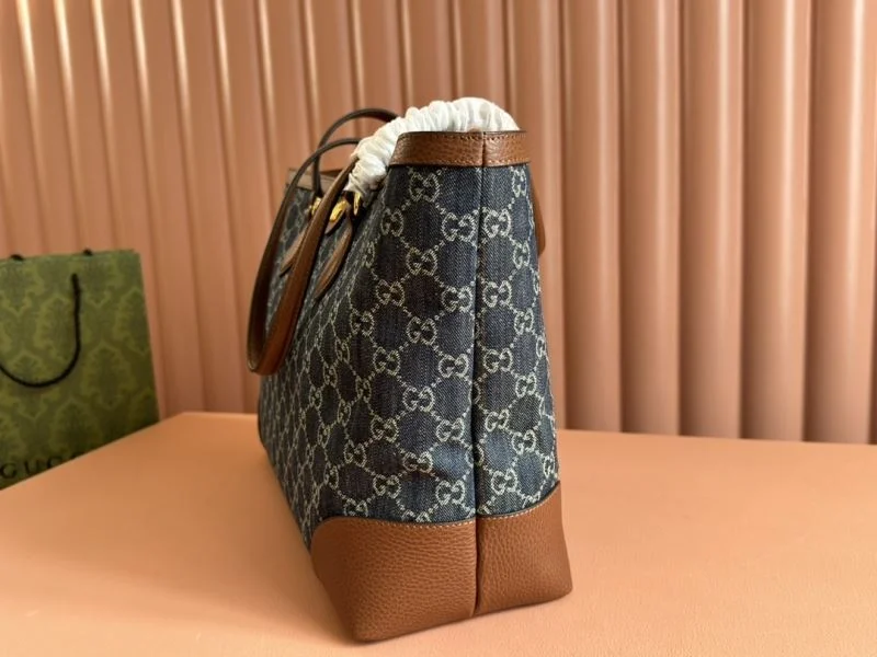Authentic Gucci Shopping Bags