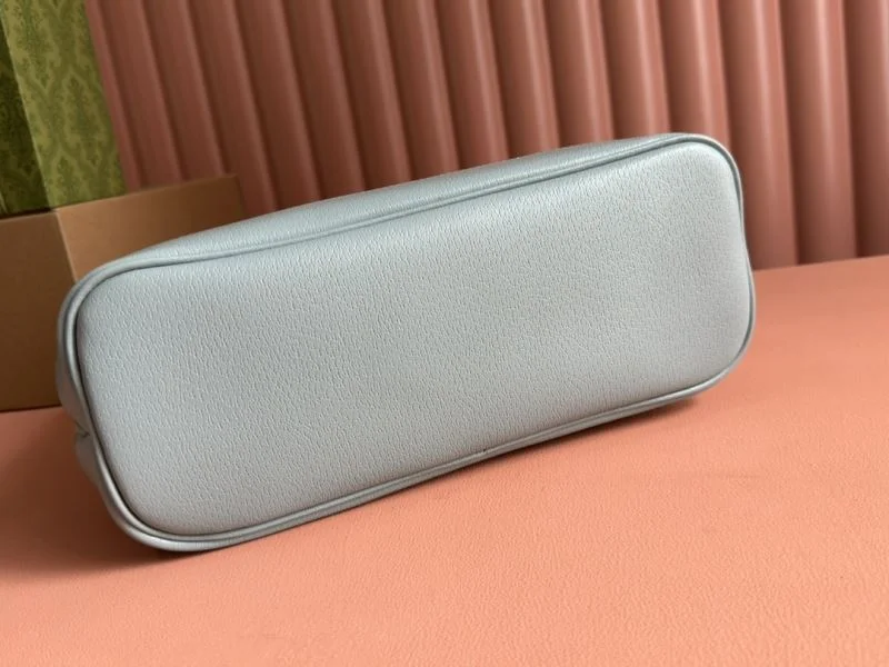 Bargain Gucci Shopping Bags