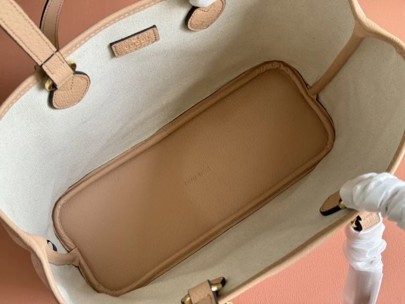 Low-cost Gucci Shopping Bags