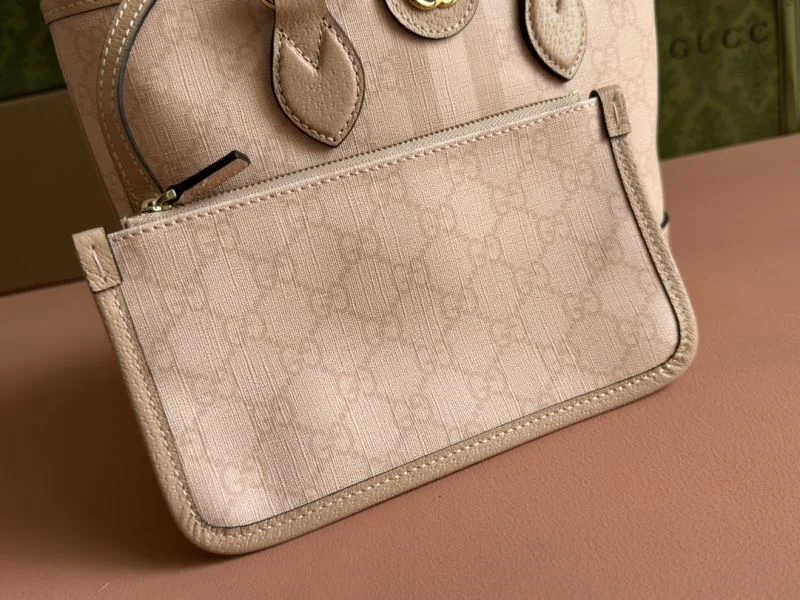 Reasonably priced Gucci Shopping Bags