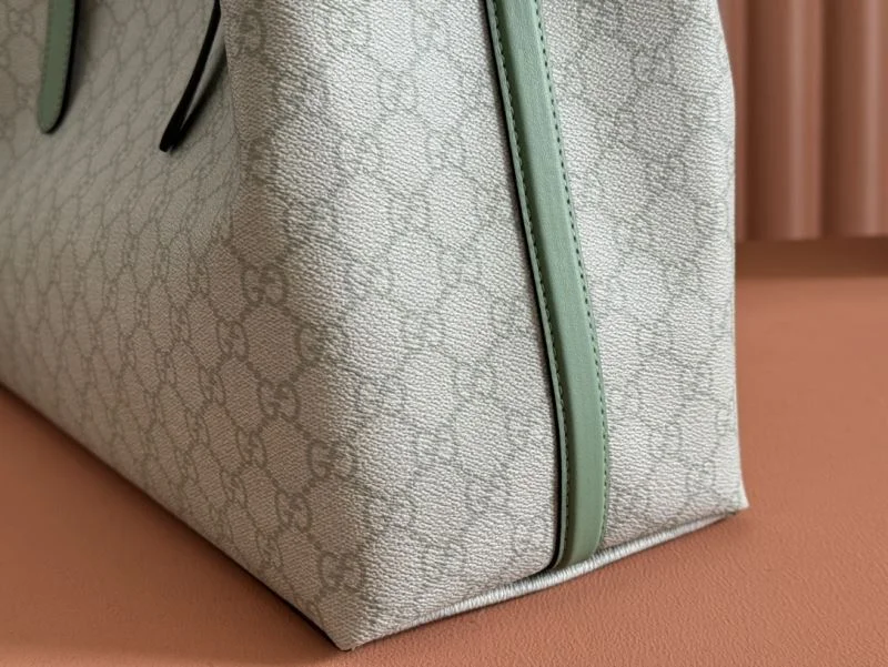 Accurate model Gucci Shopping Bags