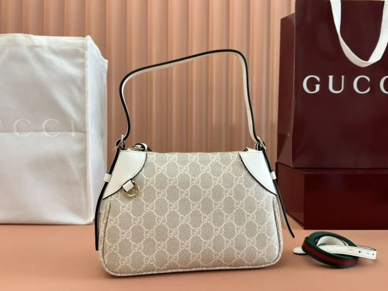 Gucci Shopping Bags