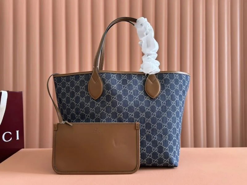 Gucci Shopping Bags