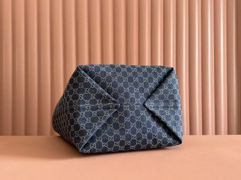 High fidelity Gucci Shopping Bags