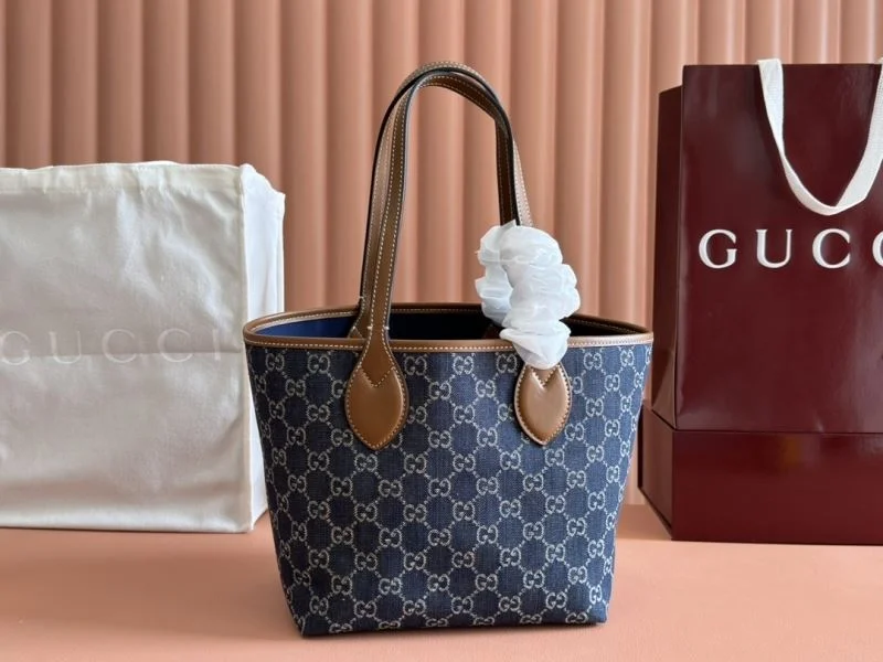 Gucci Shopping Bags