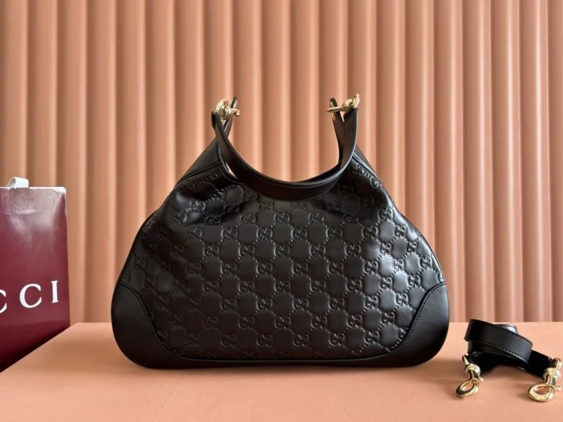 Value-priced Gucci Shopping Bags