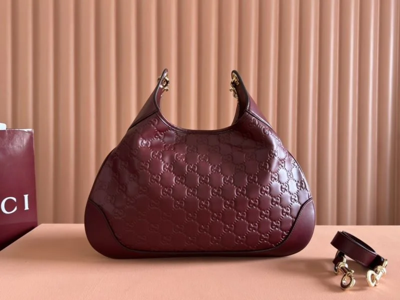 Gucci Shopping Bags