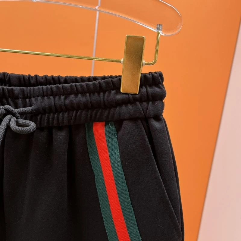 Brand-authenticated Gucci Short Pants