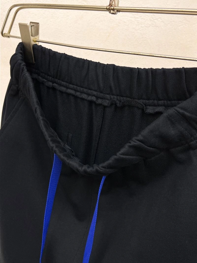 Top match Gucci Short Pants