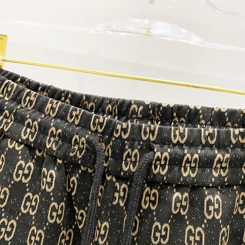 Top mirror Gucci Short Pants