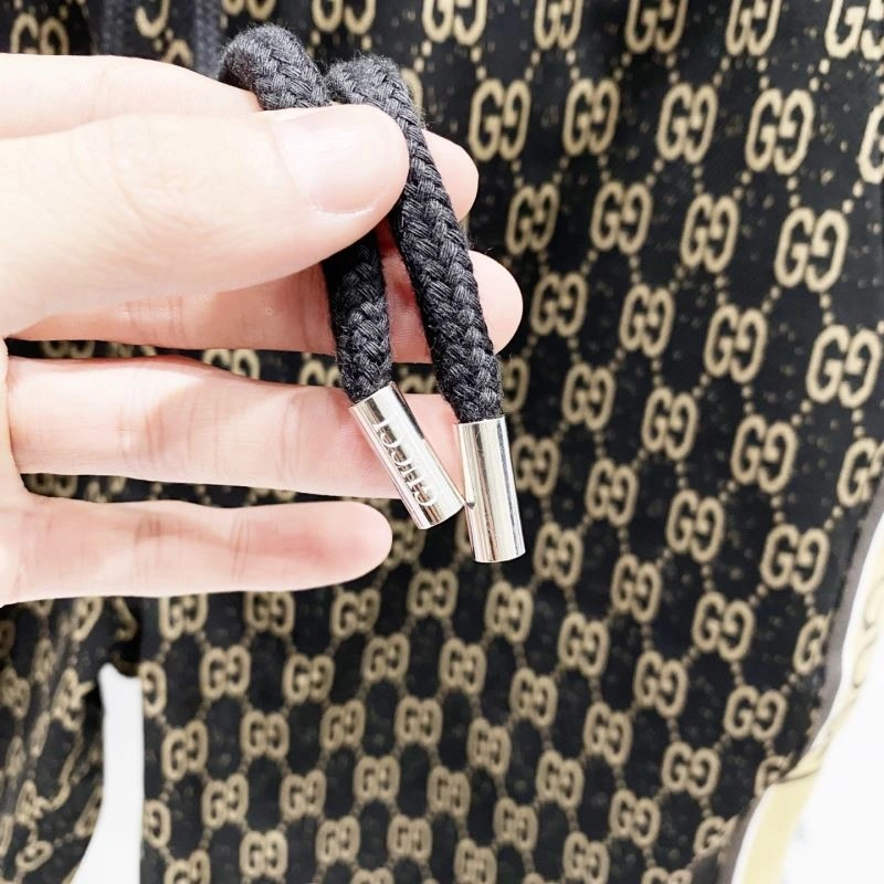 Top mirror Gucci Short Pants