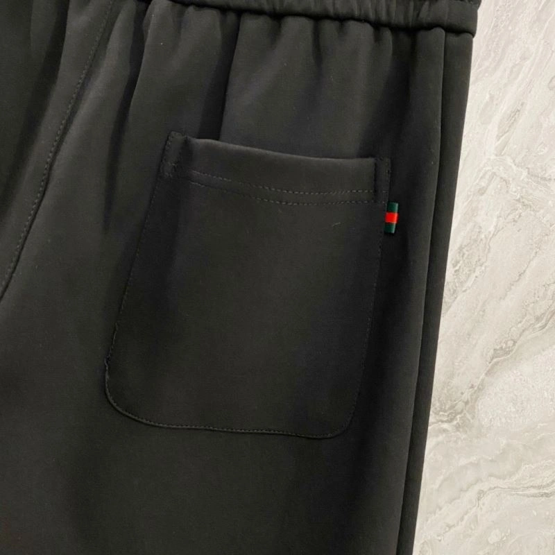 Top mirror Gucci Short Pants