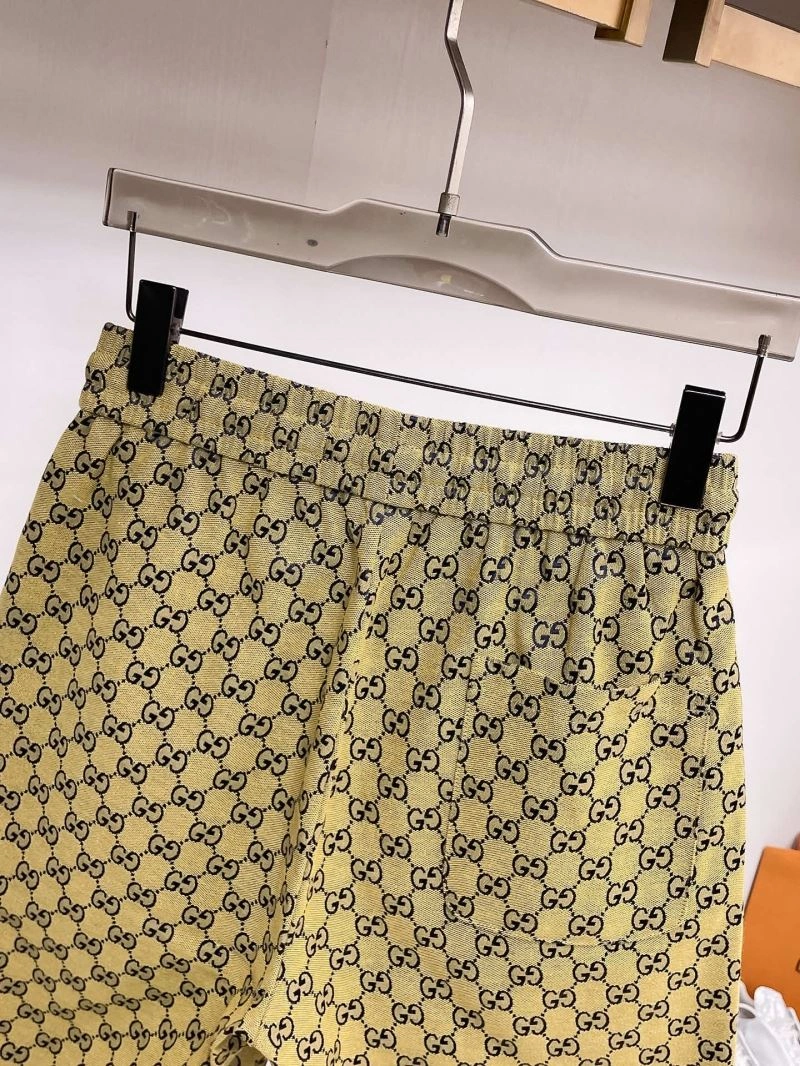 Top mirror Gucci Short Pants