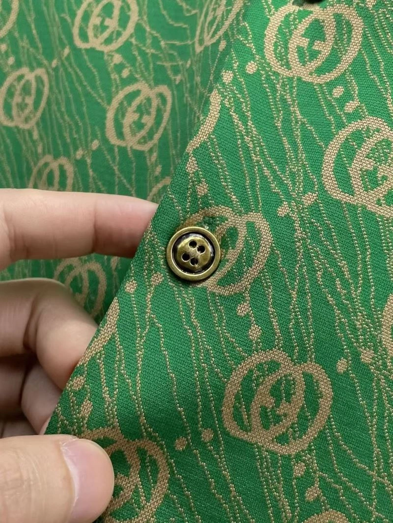 Bargain Gucci Short Suits