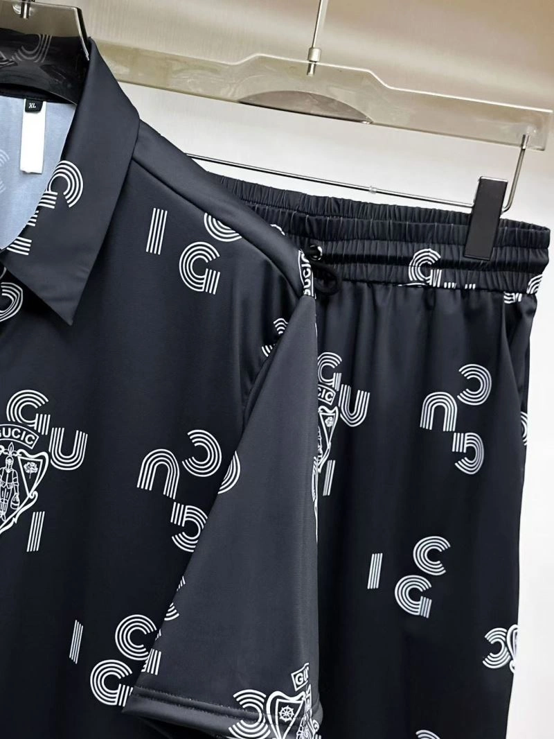 Economical Gucci Short Suits