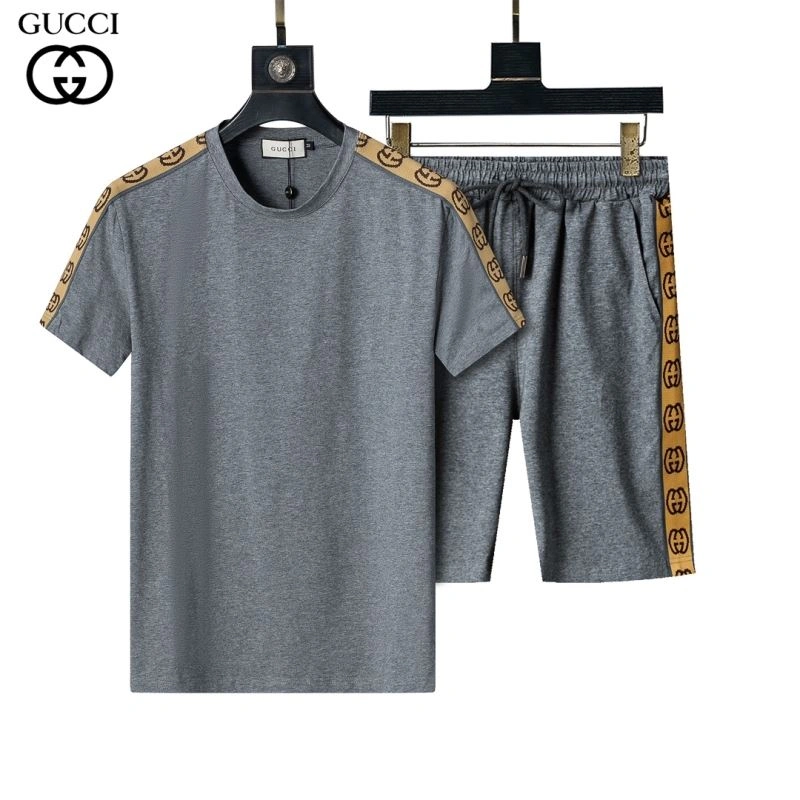 Low-cost Gucci Short Suits