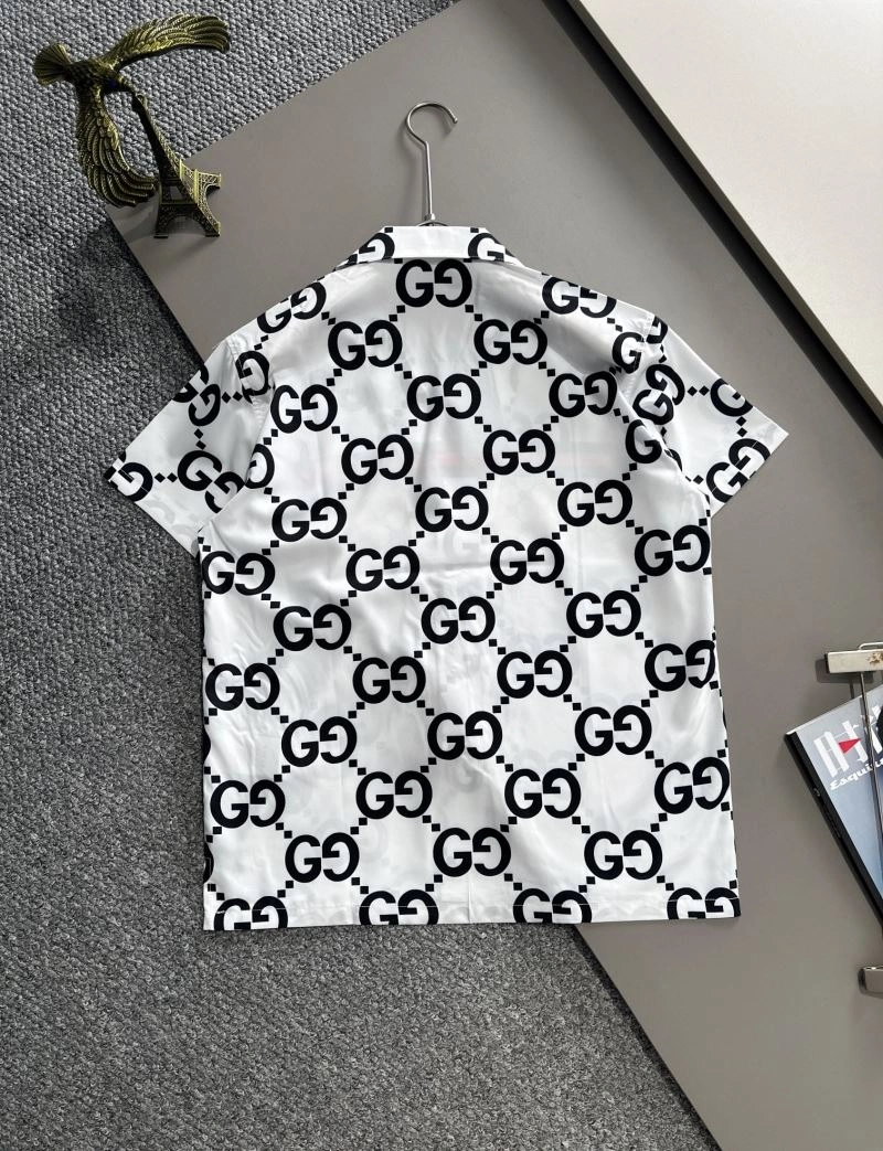 Top mirror Gucci Short Suits