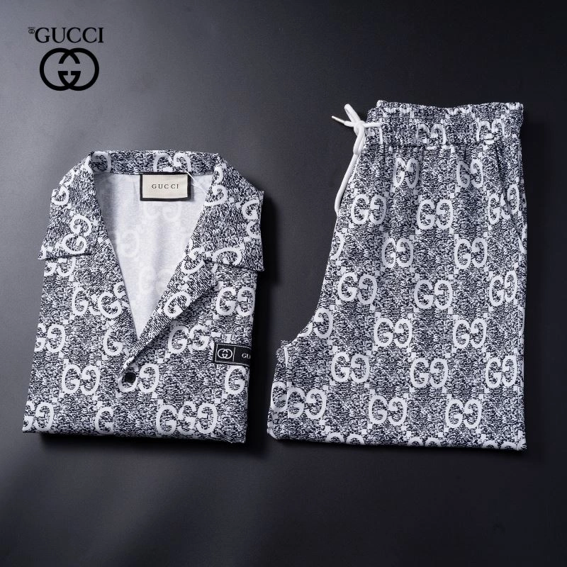 Discounted Gucci Short Suits