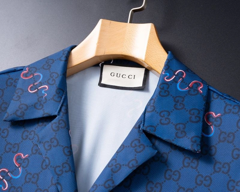 Low-cost Gucci Short Suits