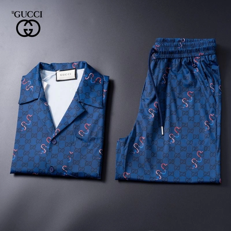 Low-cost Gucci Short Suits