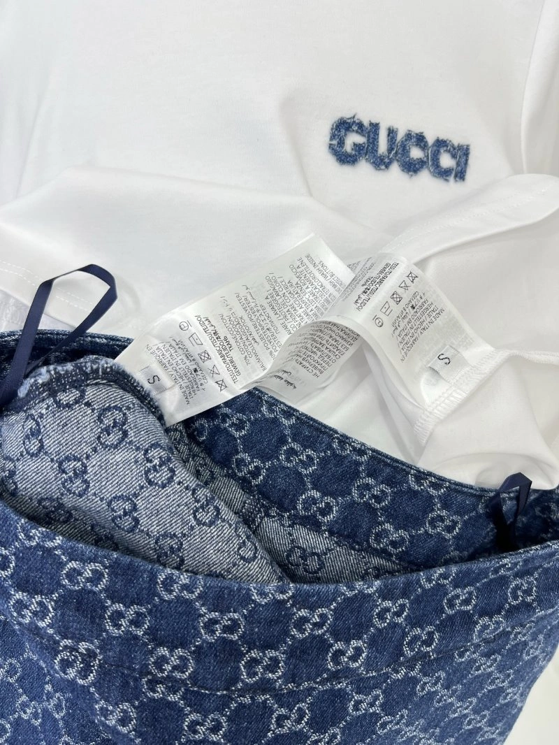 Exact replica Gucci Short Suits