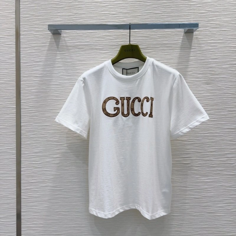 Value-priced Gucci Short Suits