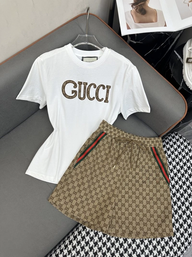 Gucci Short Suits