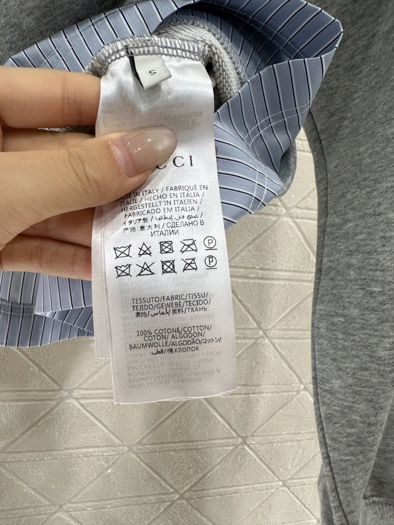 Top mirror Gucci Short Suits