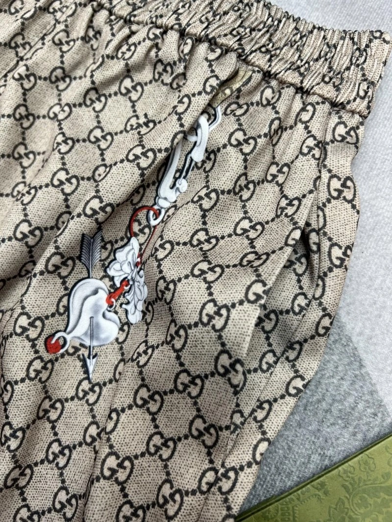 Cut-rate Gucci Short Suits