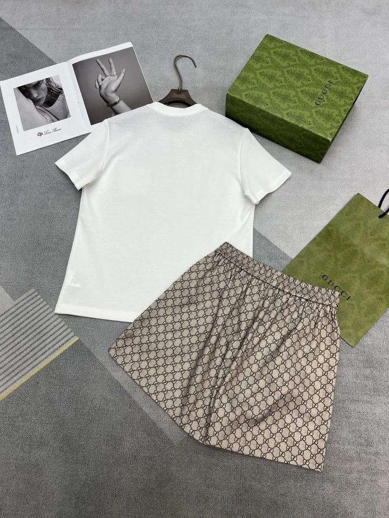 Cut-rate Gucci Short Suits