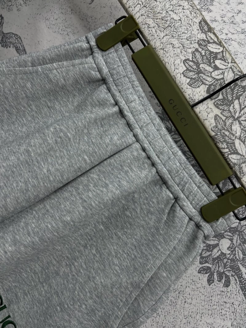 Inexpensive Gucci Short Suits