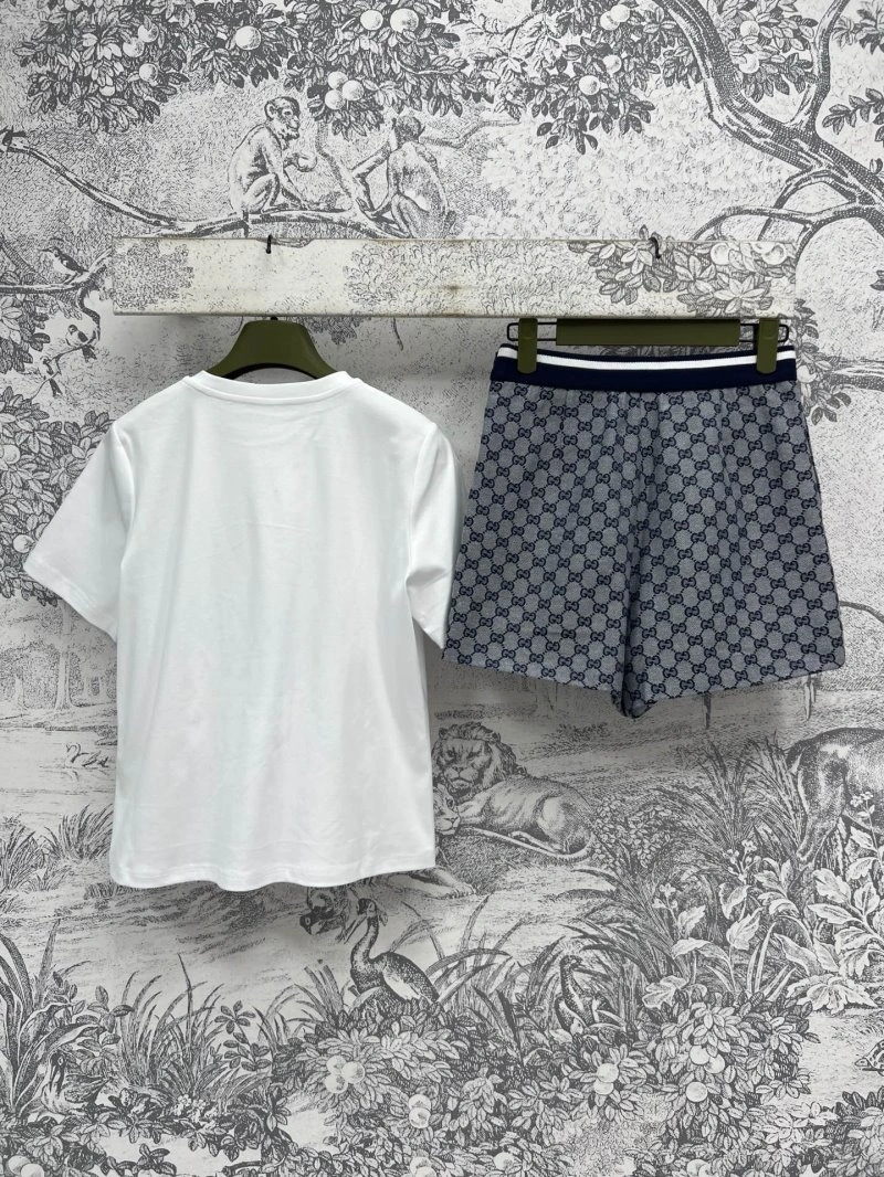 Accurate model Gucci Short Suits