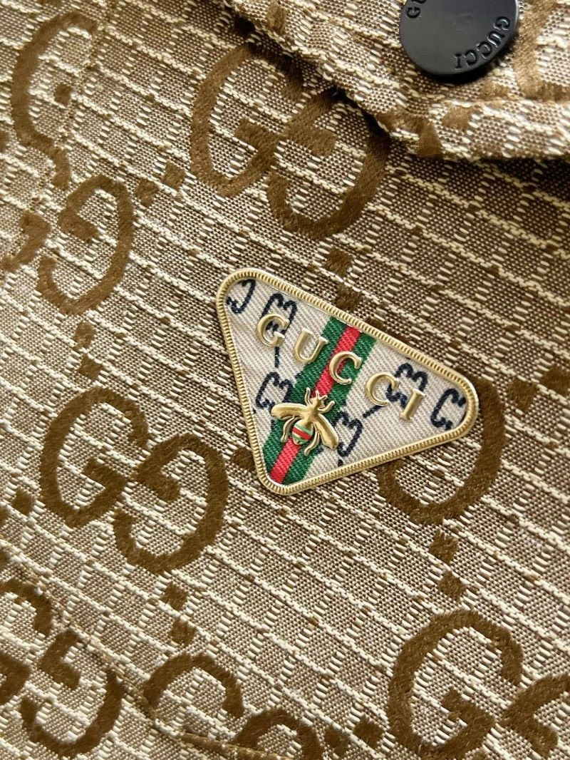 Brand-authenticated Gucci Short Suits