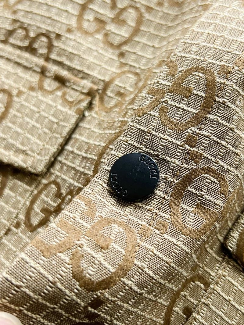 Brand-authenticated Gucci Short Suits
