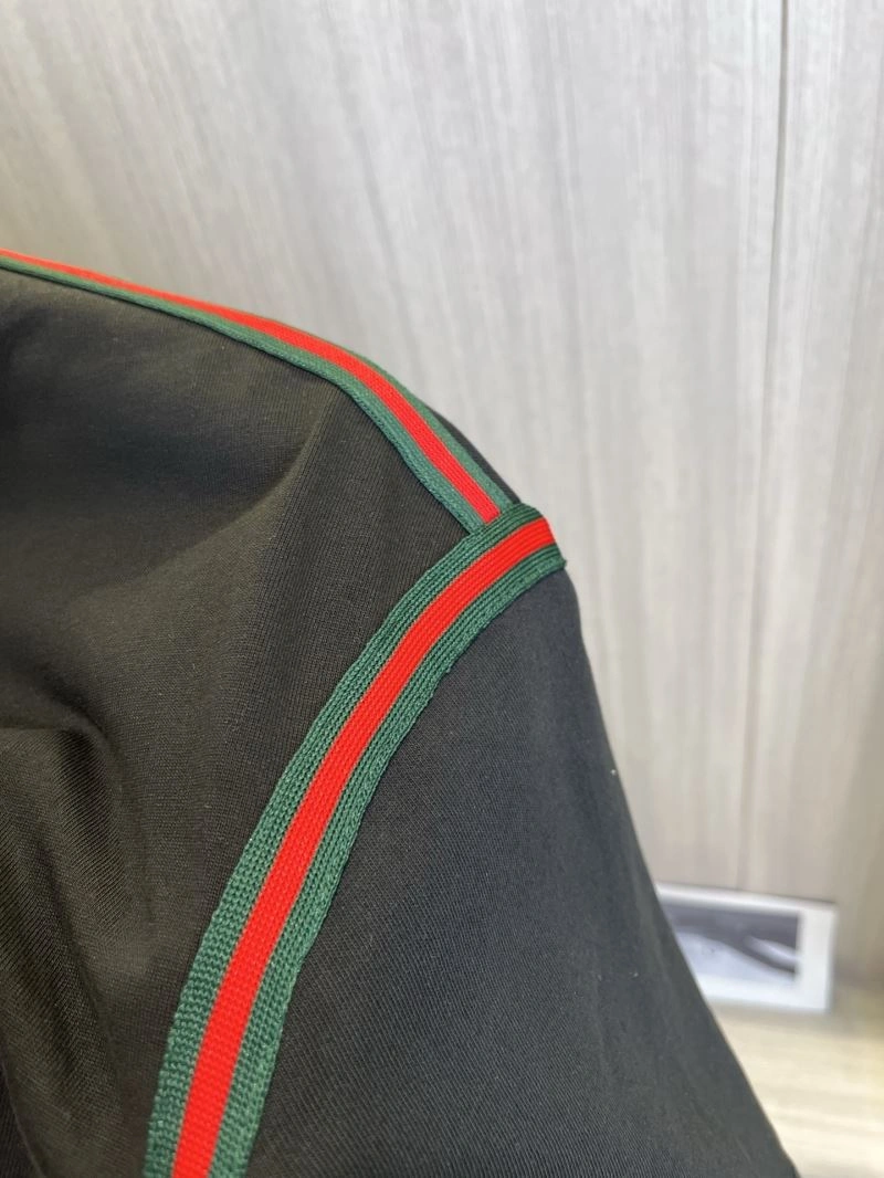 Economical Gucci Short Suits