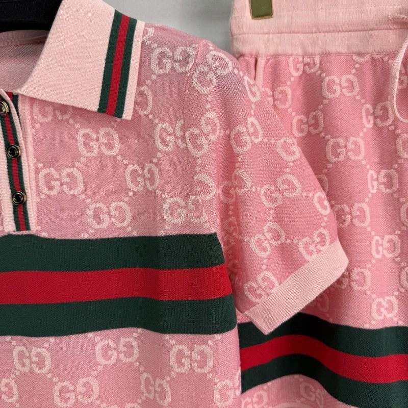 Precise copy Gucci Short Suits