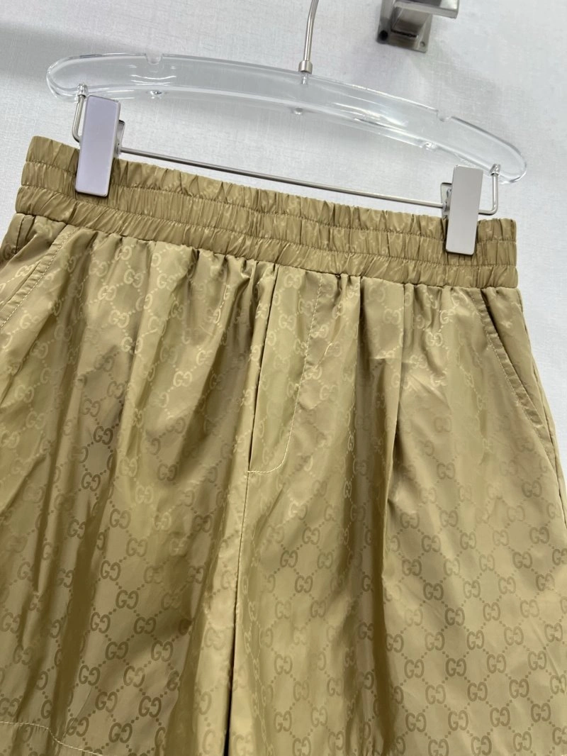 Original Gucci Short Suits