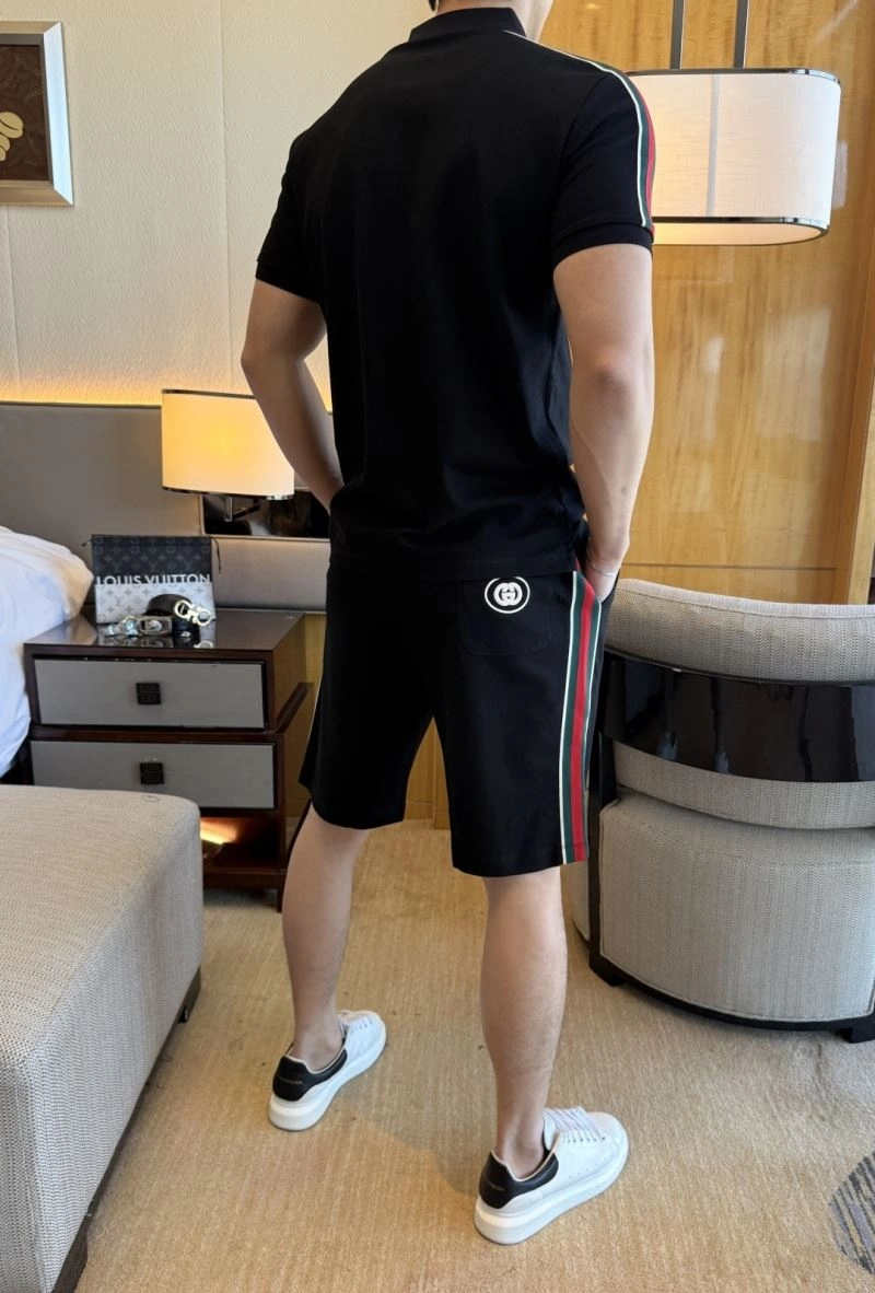 1:1 copy Gucci Short Suits