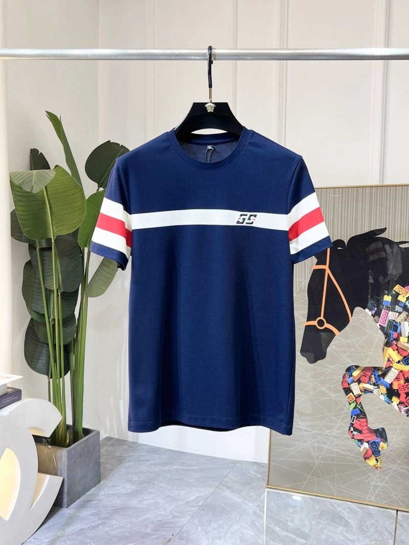 Bargain Gucci Short Suits