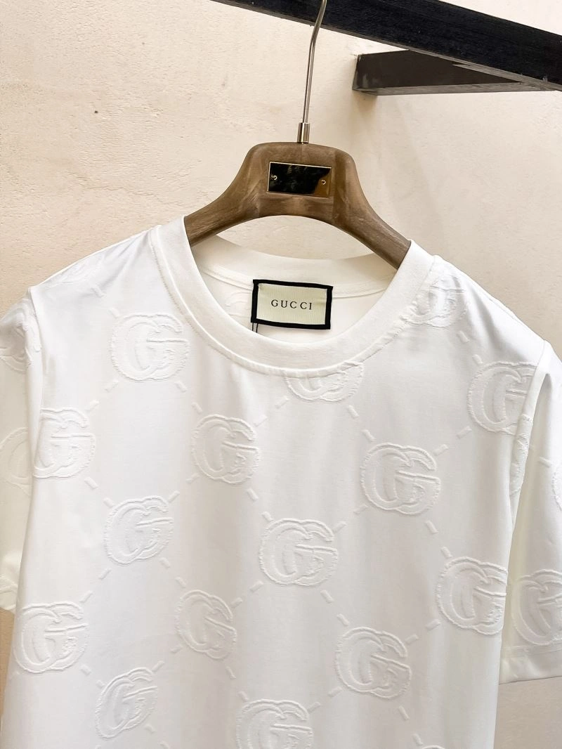 Economical Gucci Short Suits