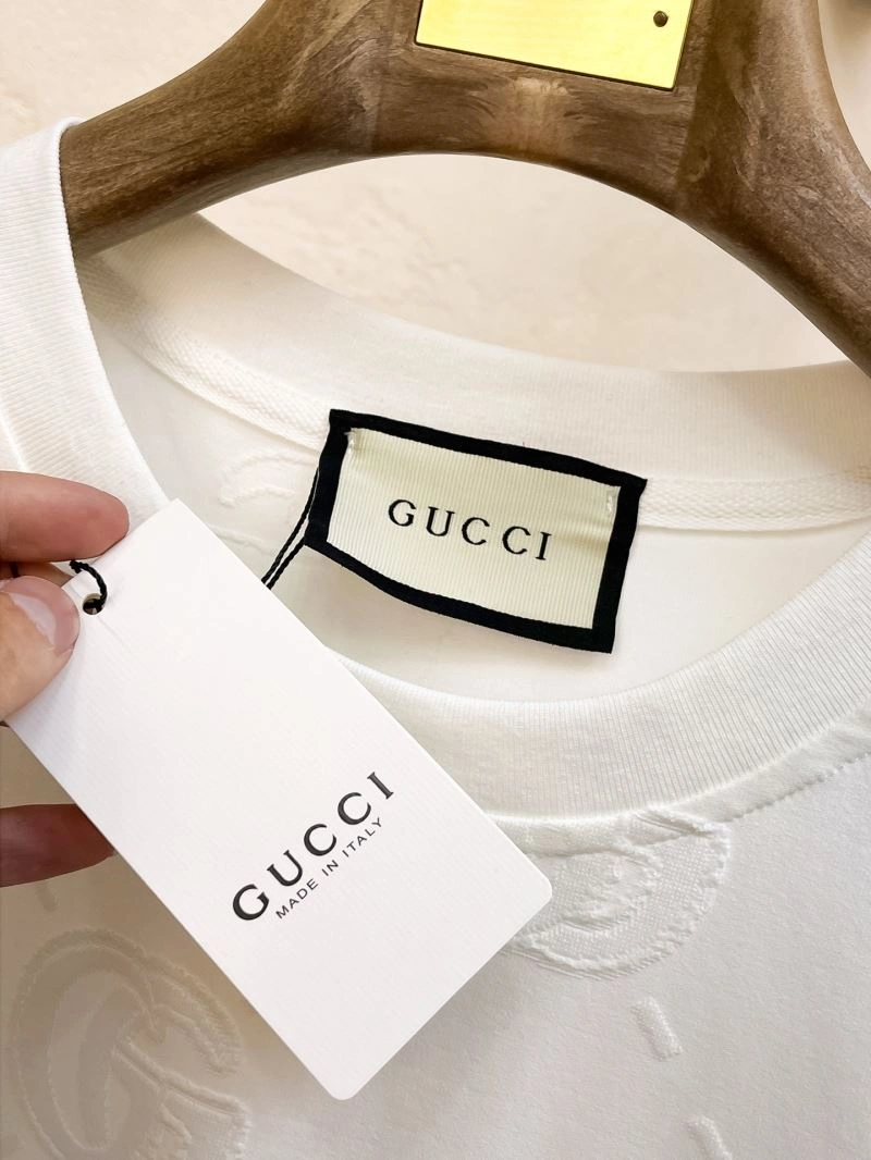 Economical Gucci Short Suits