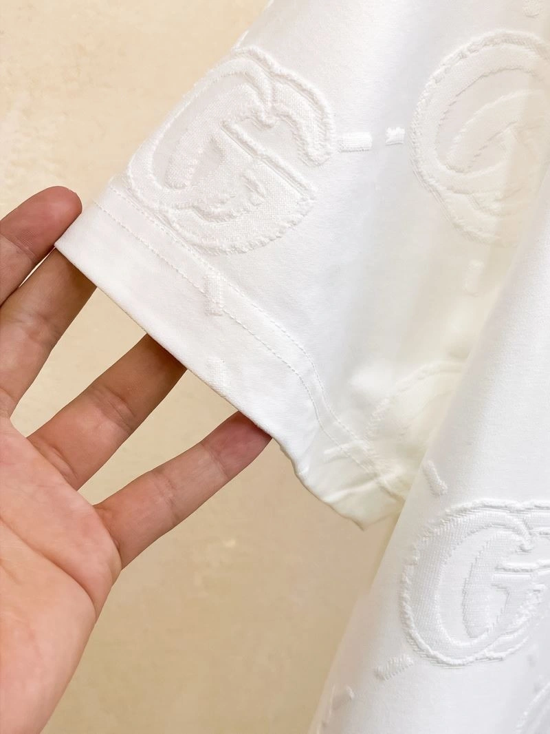Economical Gucci Short Suits